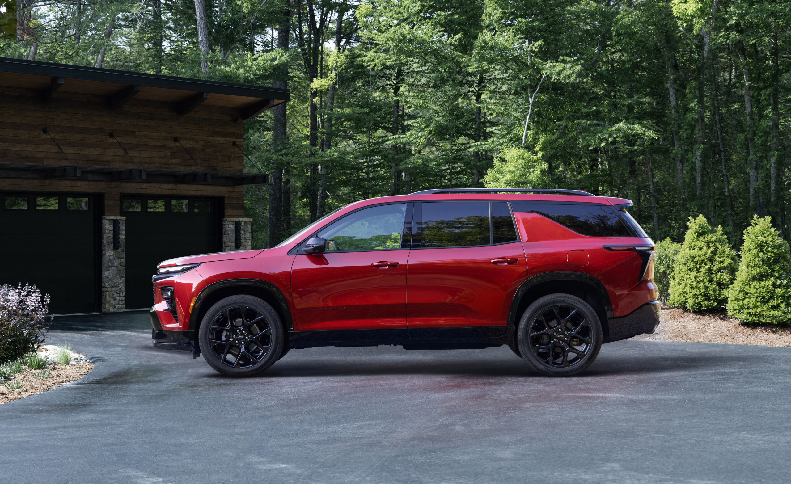 2022 Chevy Traverse: Fuel Efficiency & Engine Specs